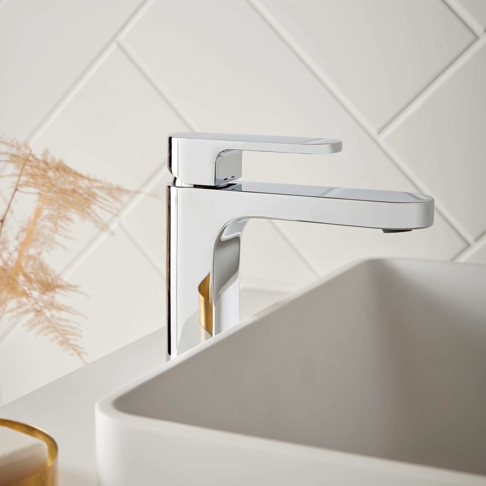 Lines - Union Jack Sales